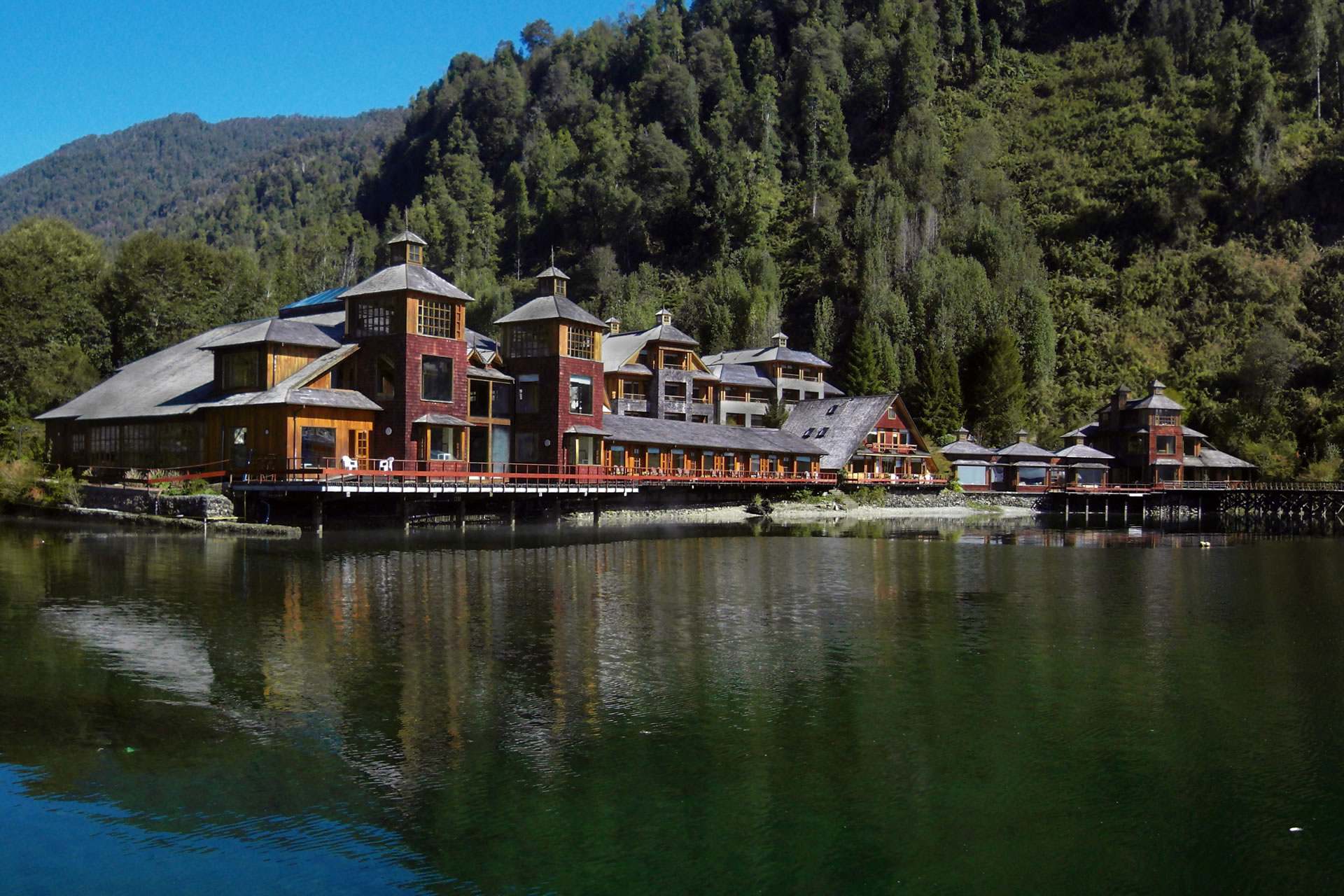 Puyuhuapi, Puyuhuapi Lodge & Spa | Chiletouristik